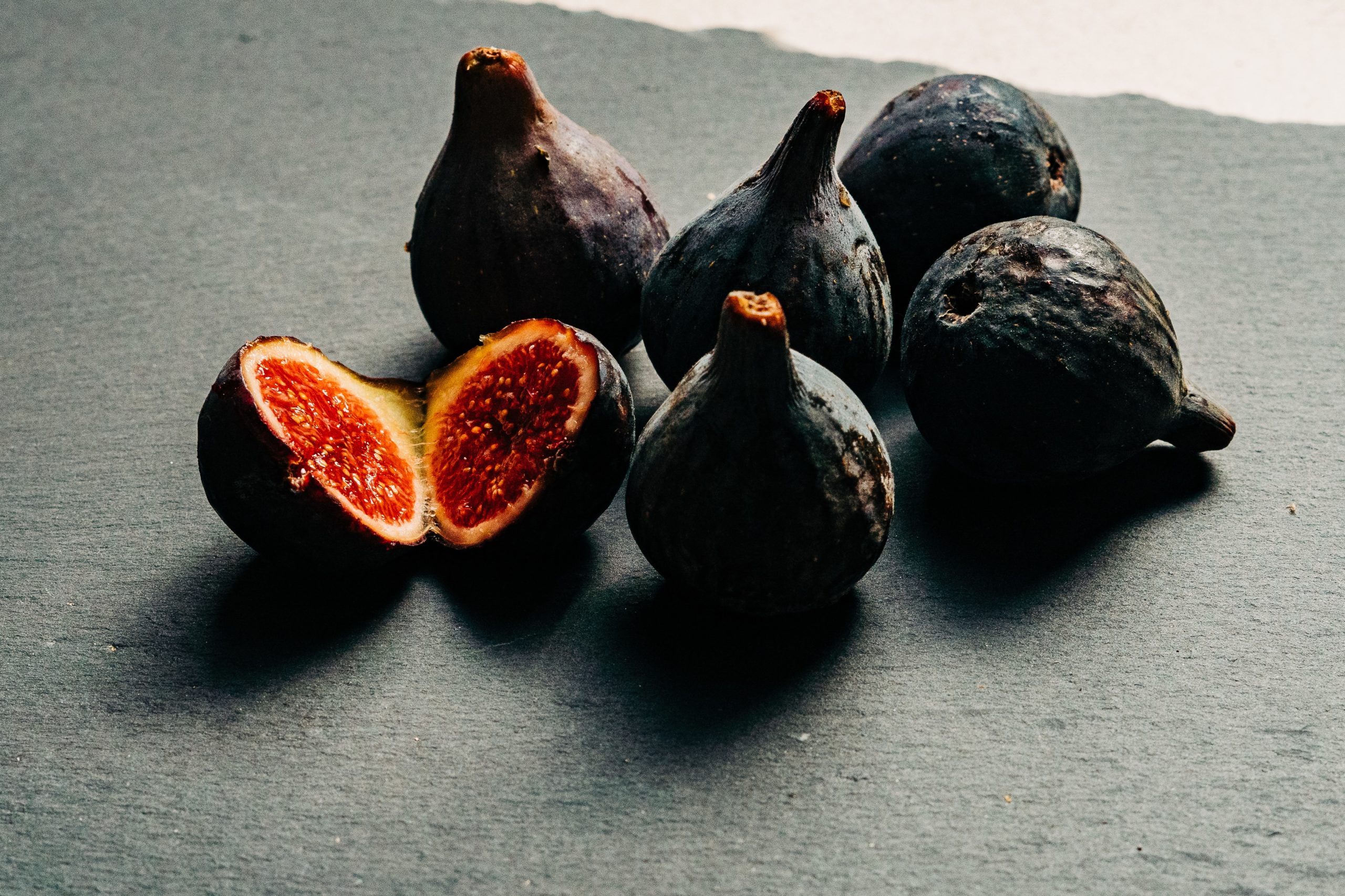 5 Recipes with Seasonal Figs - mealplays.com